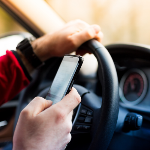 How Hands-Free Driving Laws Are Transforming Road Safety - Jungo